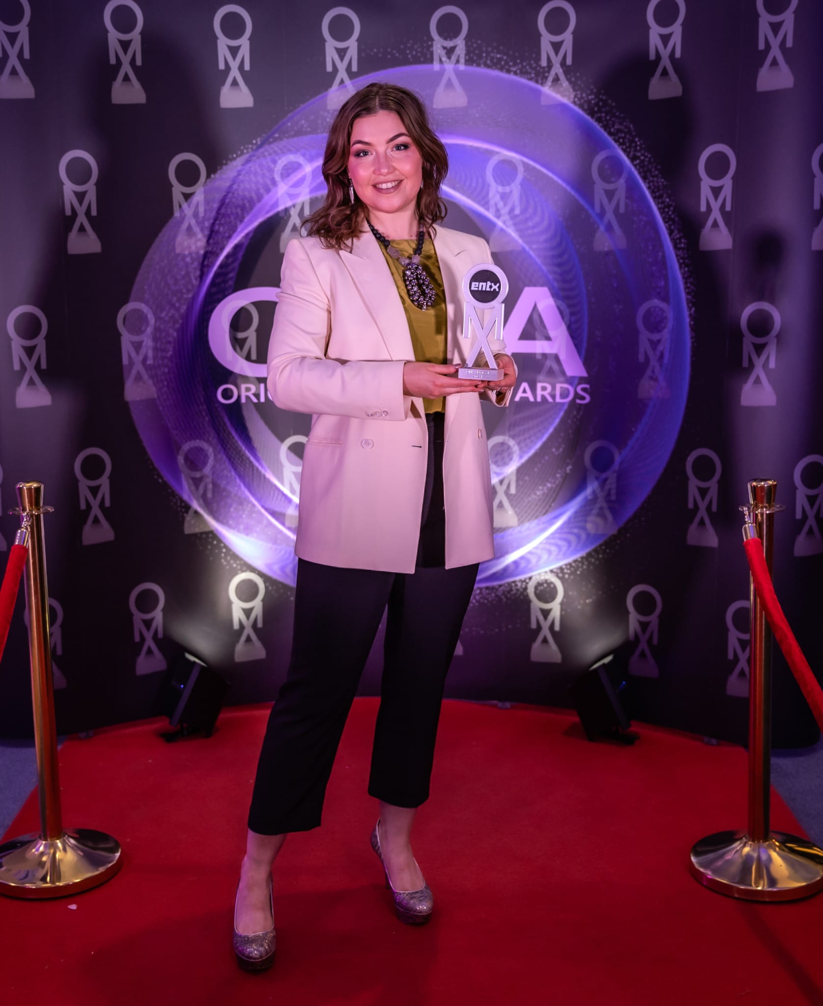 PJ Harvey: 'honoured and grateful' - Lighthouse